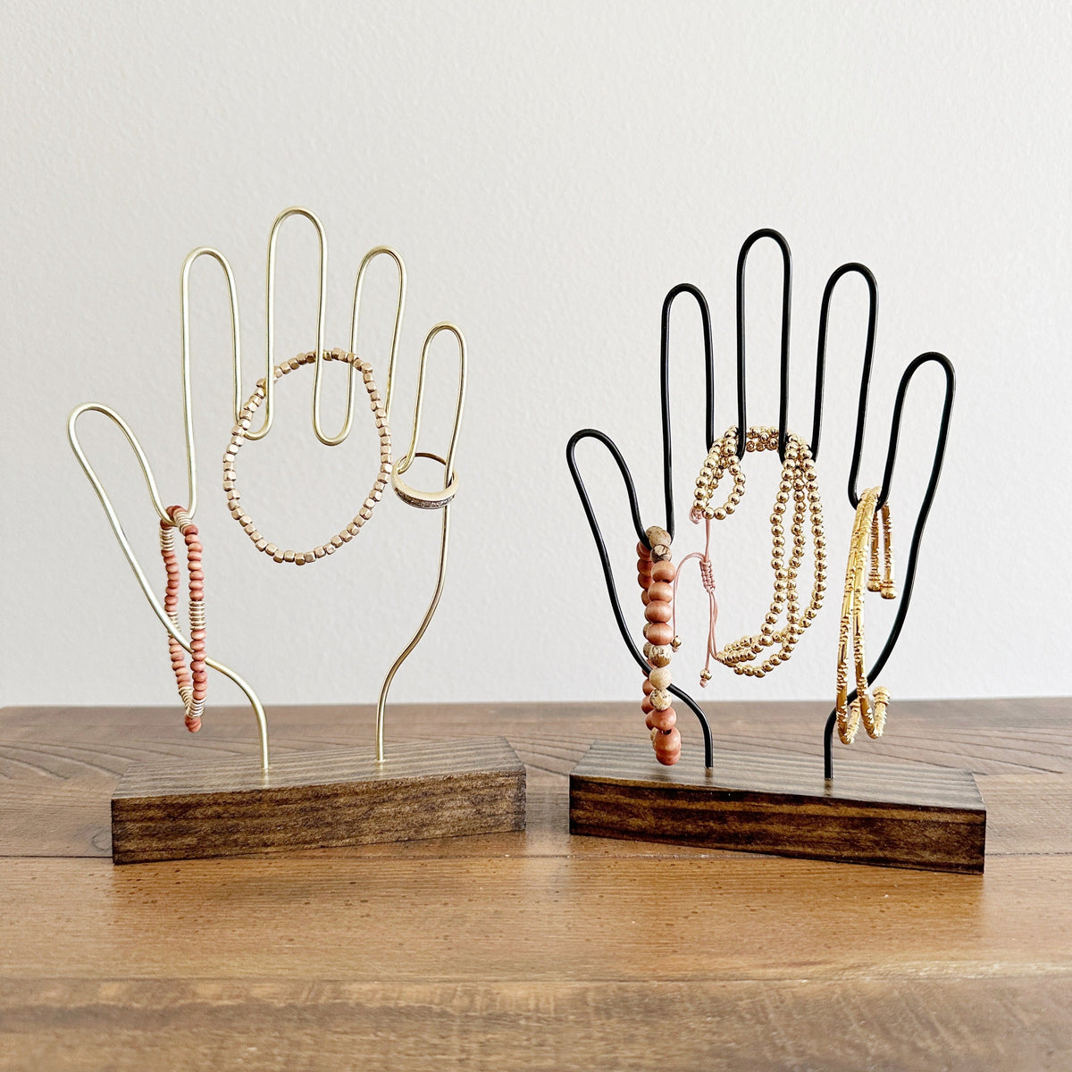 Emini Creations Wire Hand Jewelry Holder